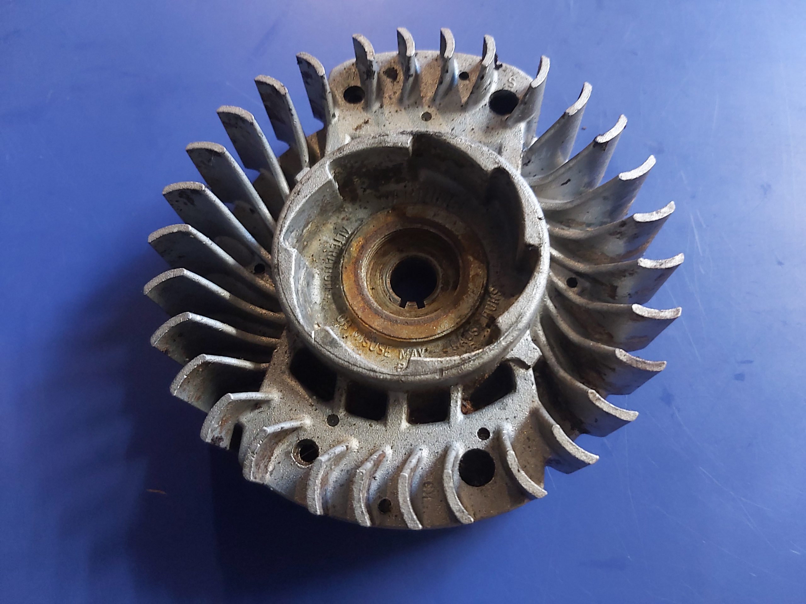 STIHL 084 Flywheel - 2 Key ways - Chainsaw Parts World